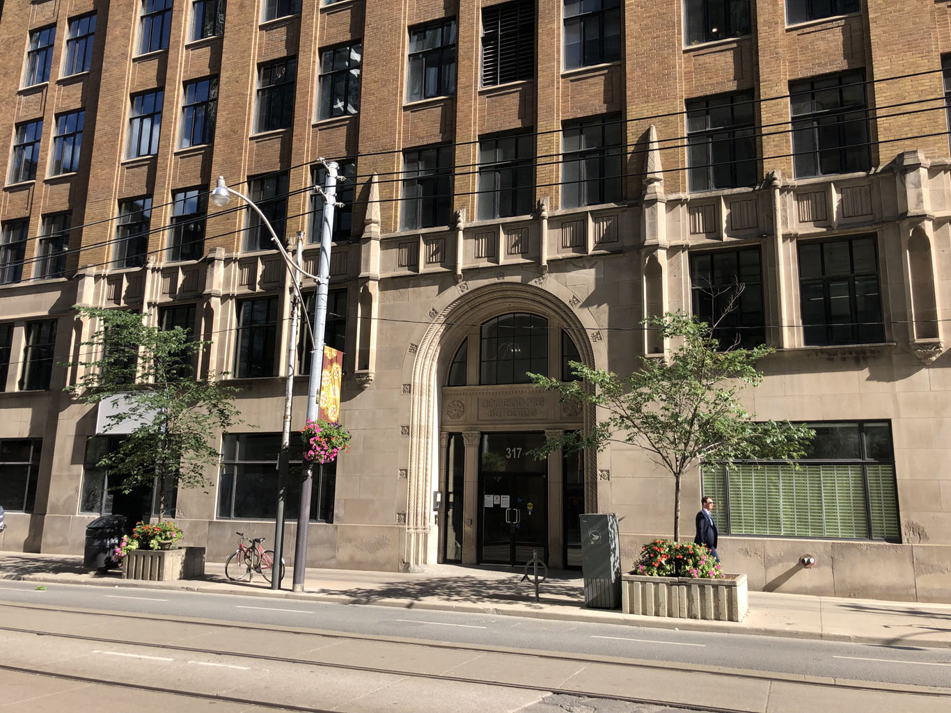 The Commodore Building | Capitol Buildings